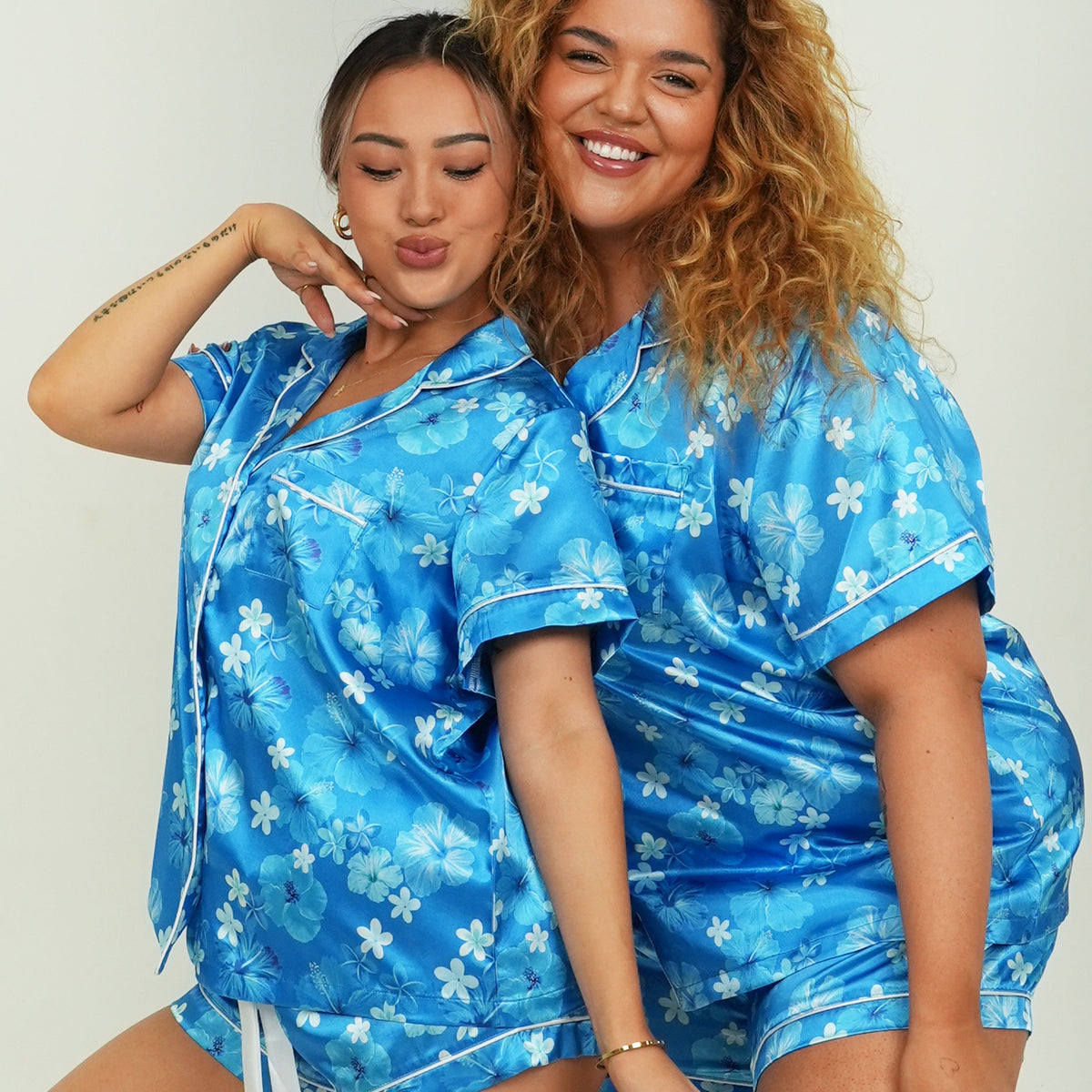 Hawaiian Daze - Blue Short Satin PJ Set – Night Sweet Thing US